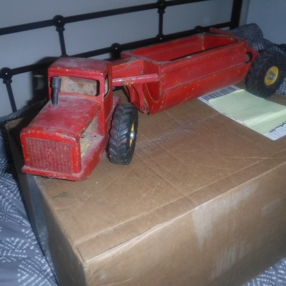 Vintage 1950s Structo Pressed Steel Earth Mover Scraper Road ...