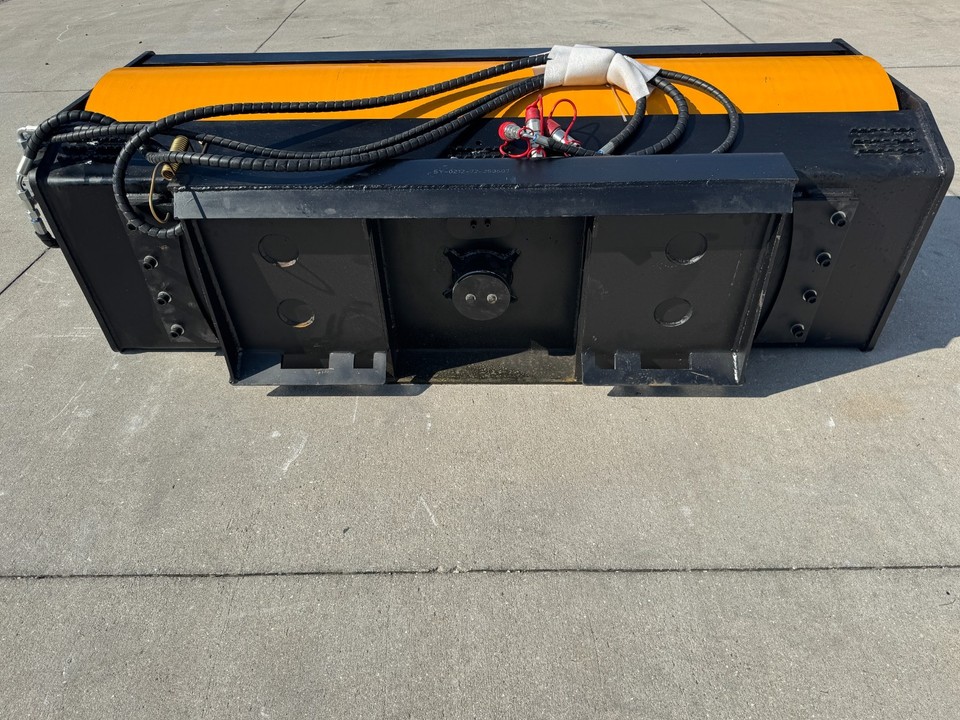 Skid Steer Vibratory Roller 72" Smooth Vibrating Compactor Attachment ...