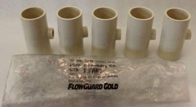 Charlotte CTS2400 - 1-1/2" x 1-1/2" x 1/2" CPVC Flowguard Gold Tees ...