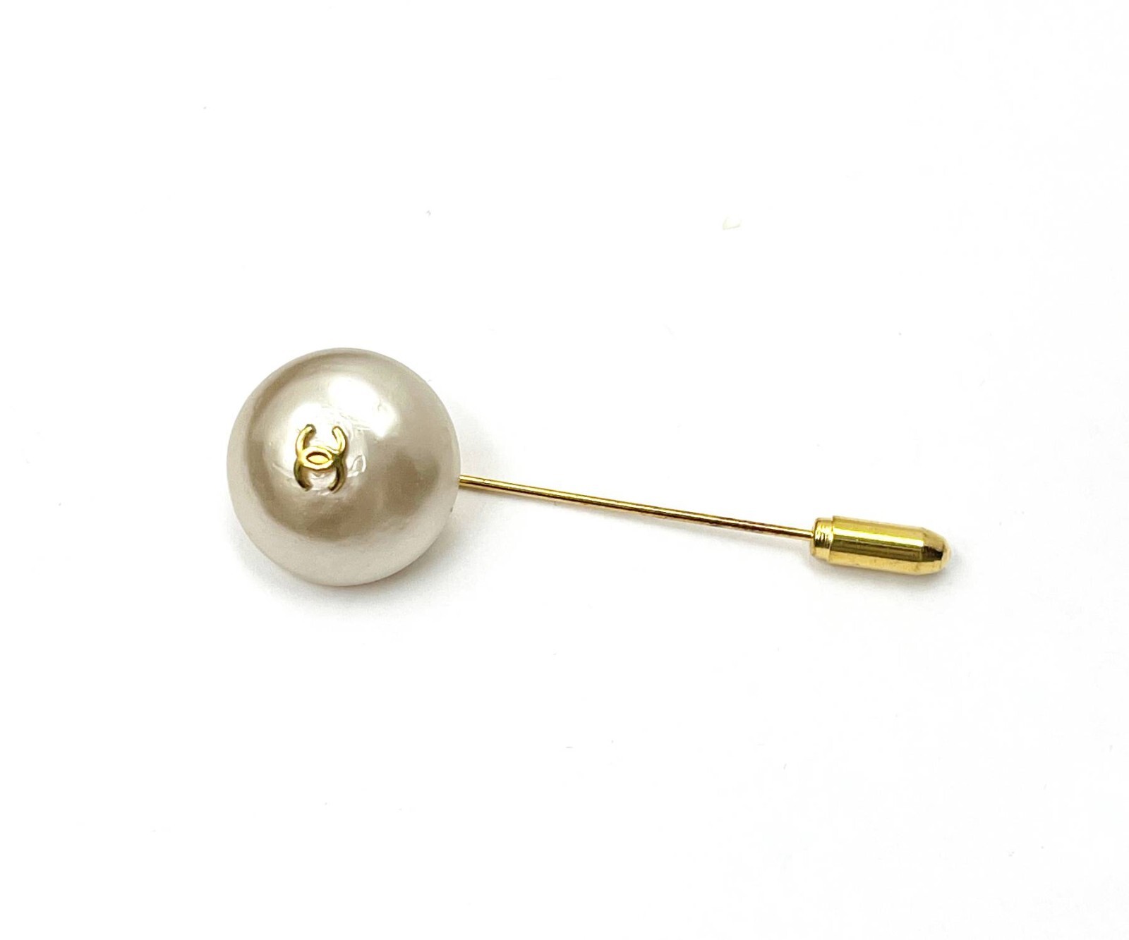 Chanel Vintage Classic Gold Plated CC Faux Pearl Pin - Gem