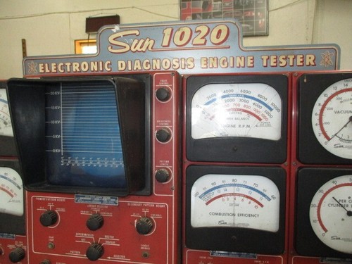 Vintage Sun 1020 Electronic Diagnosis Engine Tester w/all probes, WORKS ...