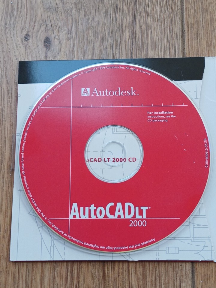 AUTOCAD AutocadLT 2000 CDs SERIAL & CD Key & PN Manuals Boxed Windows98 ...
