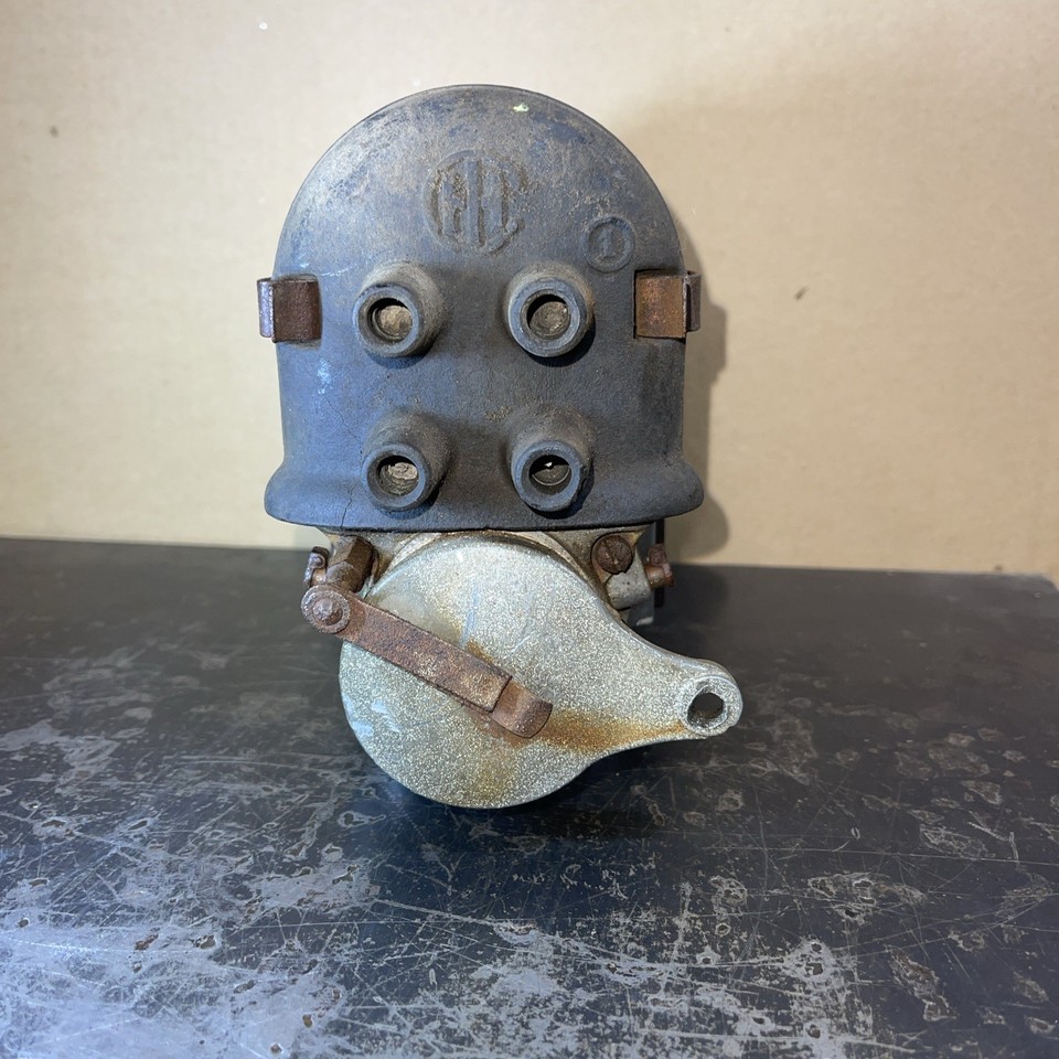 Antique IHC Farmall F4 Magneto Tractor Parts McCormick Deering | eBay