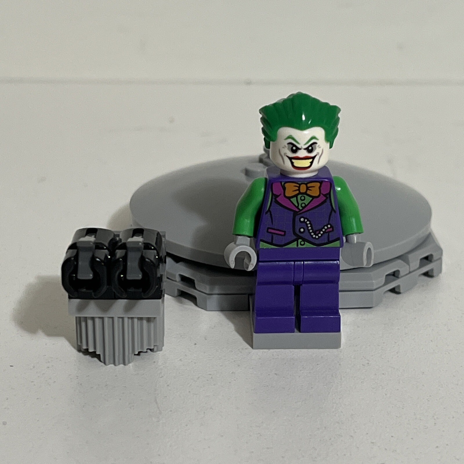 lego BATMAN Minifigure THE JOKER 6863 2 Faced Funhouse Minifig ...