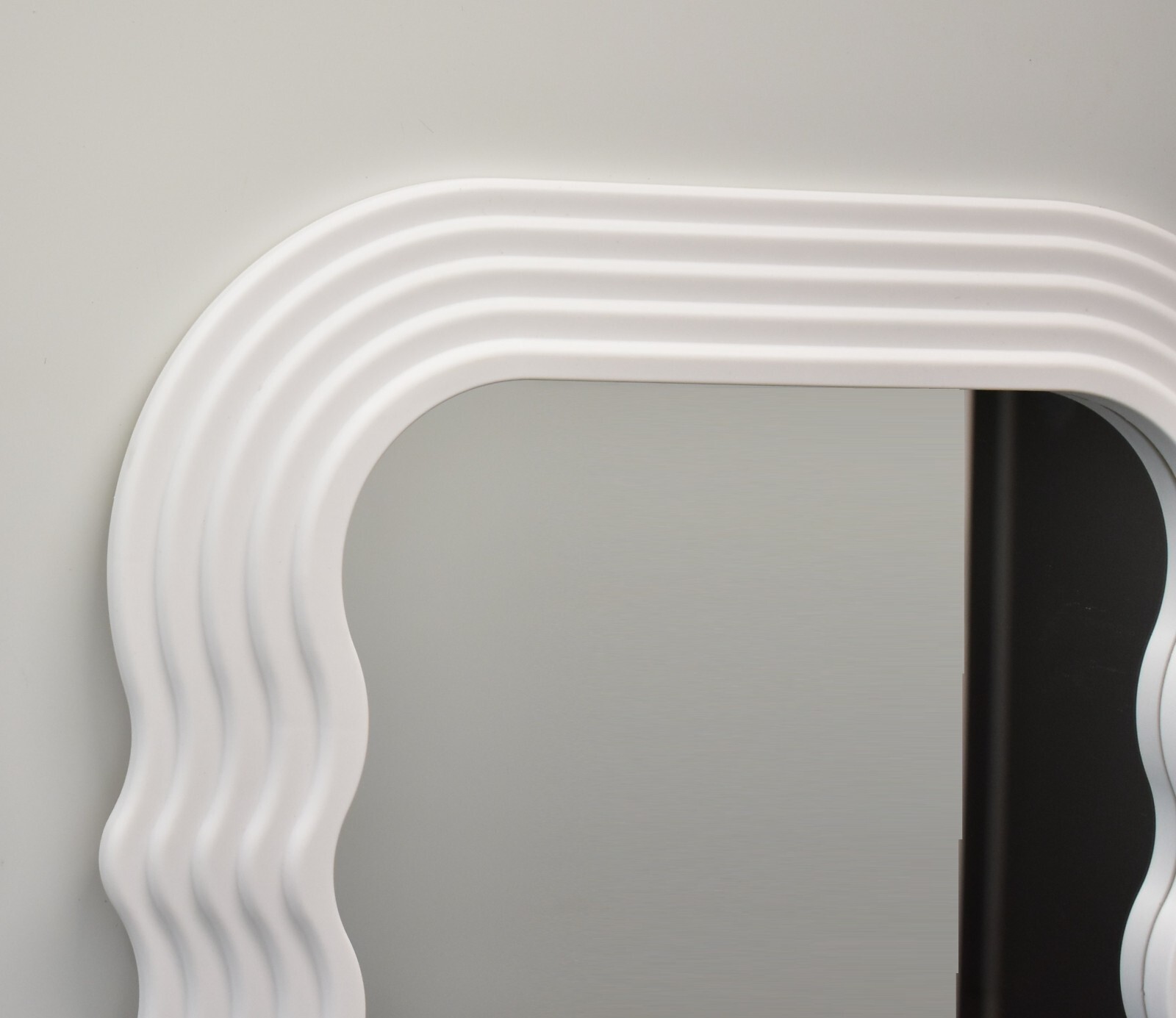 Wavy Mirror White Pattern Irregular Frame Mirror Wall Mirror for Living ...