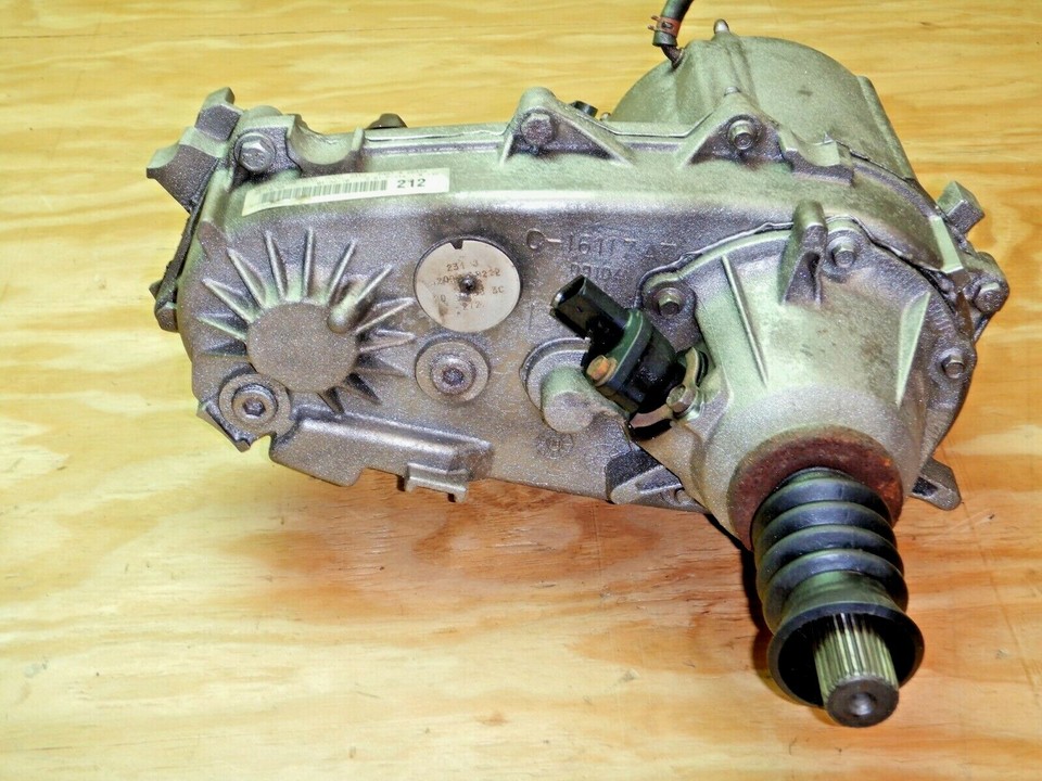 Jeep Wrangler TJ 97-06 231 Transfer Case 23 Spline Short 4.0 Standard ...