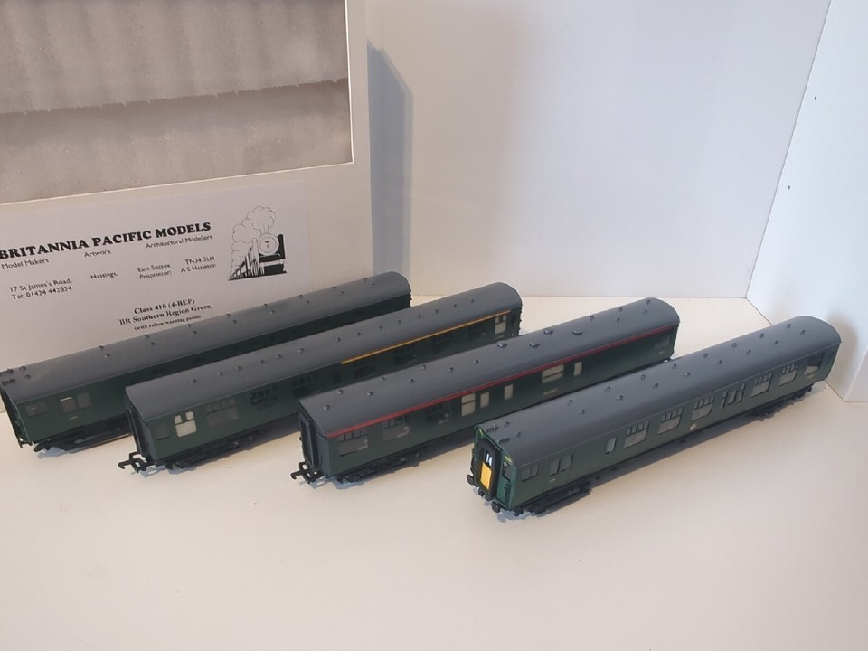 Britannia Pacific Models 7002 OO Class 410 BR Southern Region Green Set ...