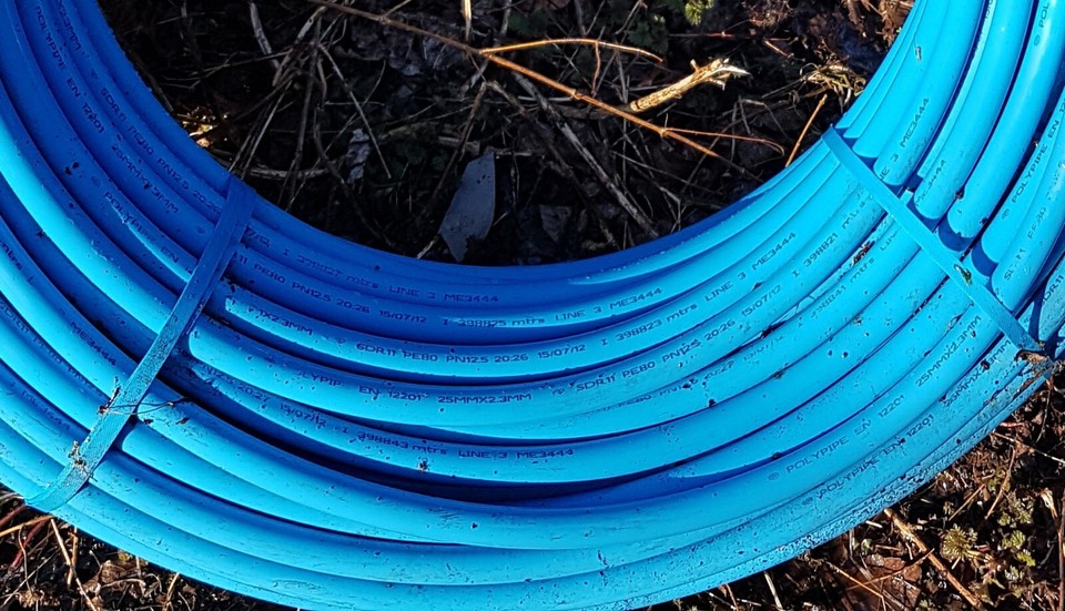 25mm 25 mm OD Water Pipe Blue MDPE Alkathene Potable Water Pipe Cut to ...