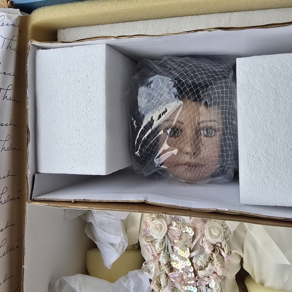 RARE LADY CONDOLEEZZA, AFRICAN AMERICAN DOLL BY THELMA RESCH #119 | eBay