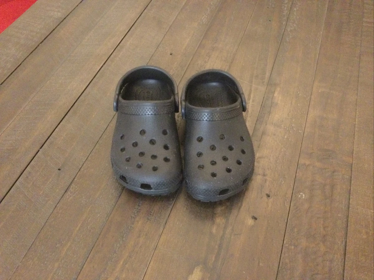 Crocs Review: Strange But Surprisingly Practical, 44% OFF
