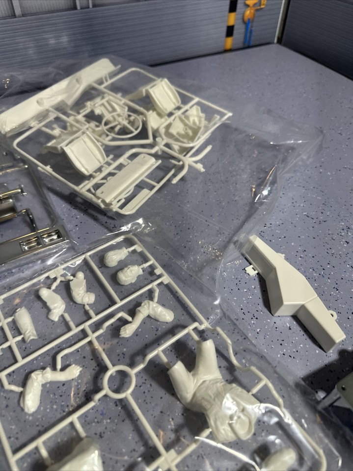 1/14 Tamiya Grand King Globe Knight hauler Spare Parts Lot | eBay