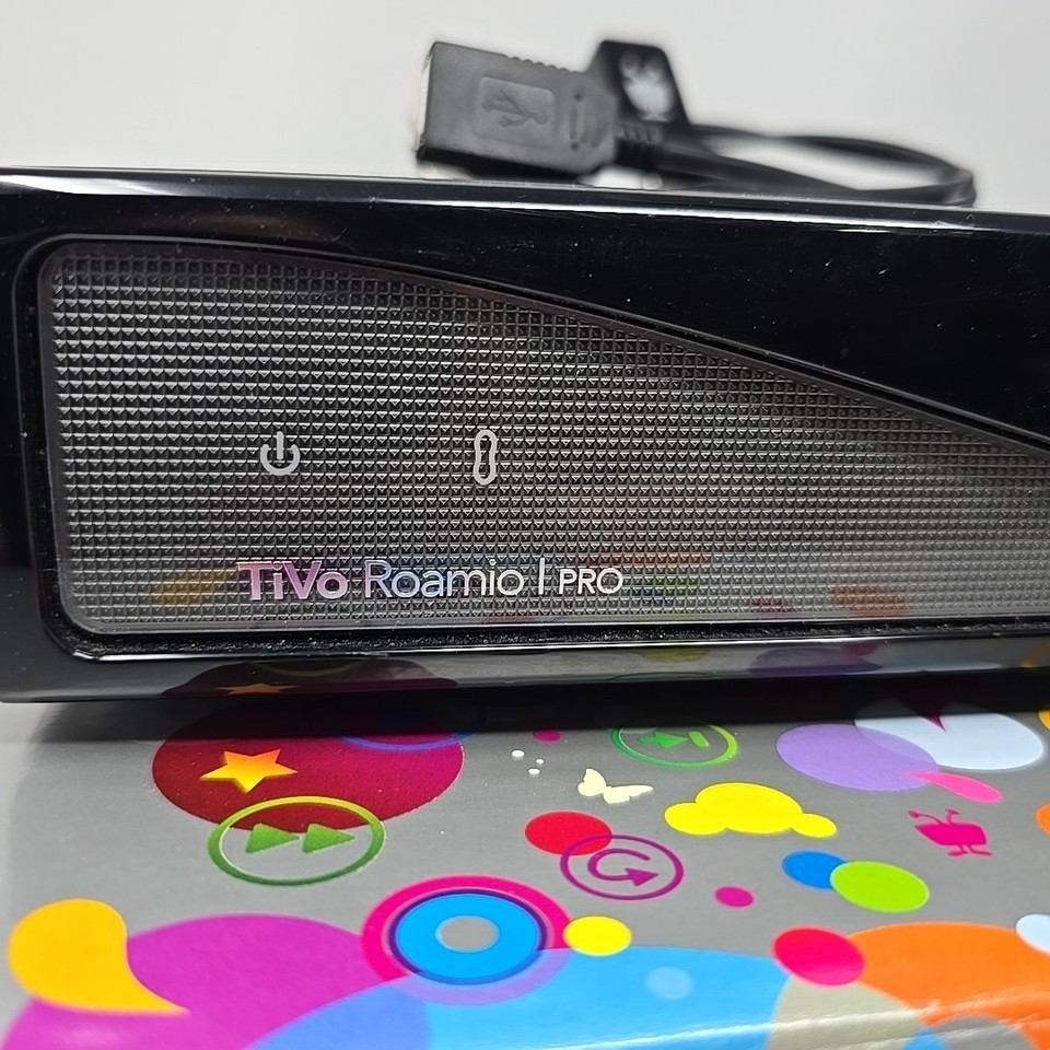 TIVO ROAMIO PRO 3TB HD DVR LIFETIME SUBSCRIPTION TCD840300 +Bluetooth ...