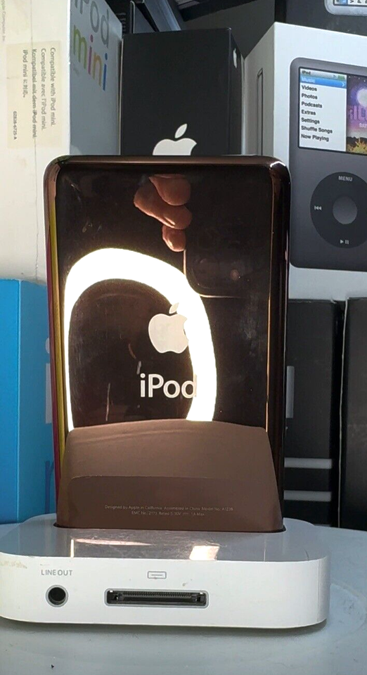 1TB Color Shifting Iridescent Pink & Gold iPod 5.5 Video Enhanced ...