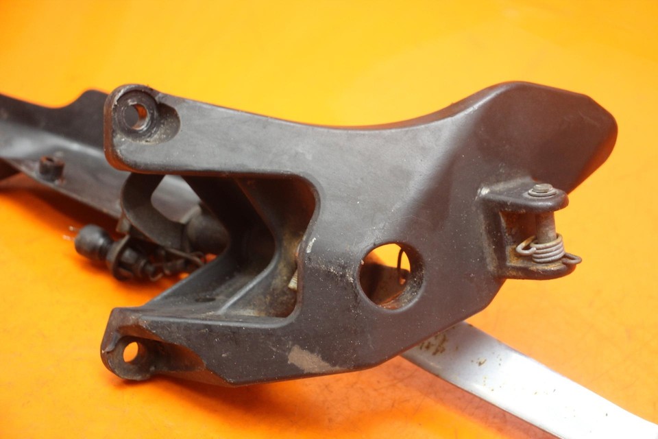 06-09 SUZUKI BOULEVARD M109R VZR1800 OEM RIGHT REARSET REAR SET DRIVER ...