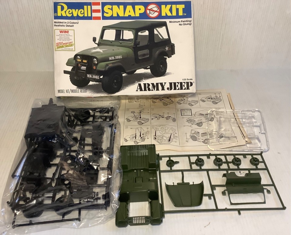 Revell Army Jeep Snap Kit 1/25 # 6218 OPEN BOX | eBay