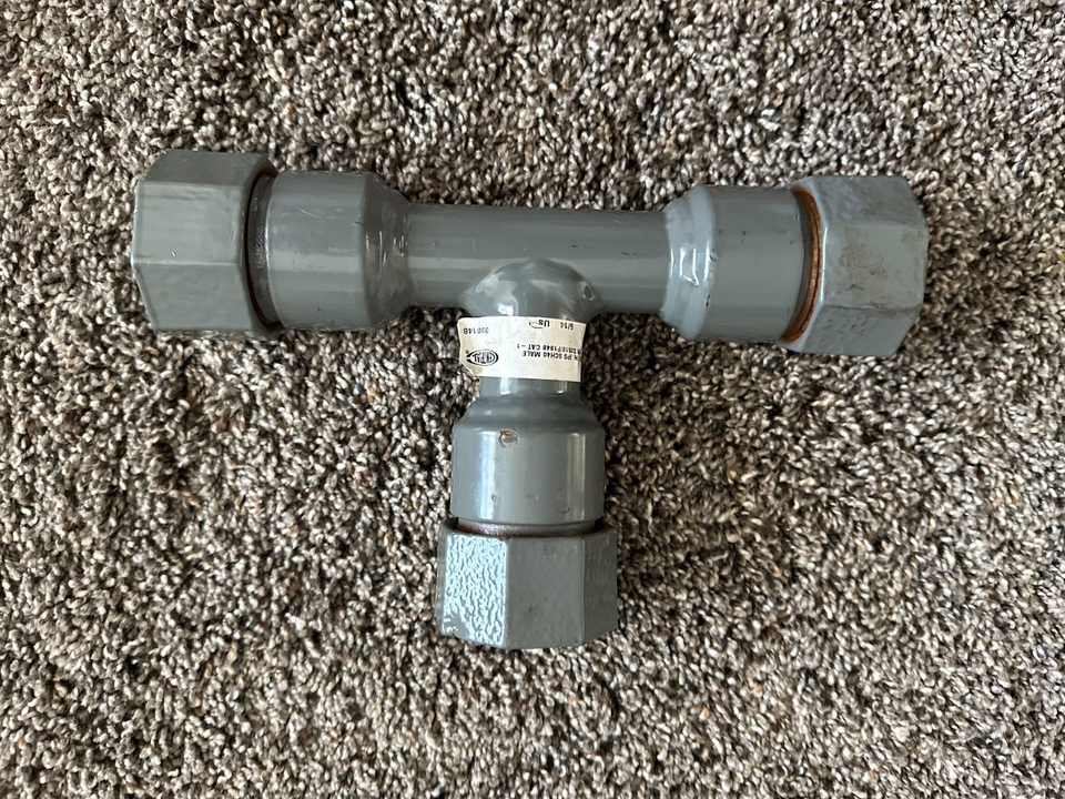 1 in. IPS Epoxy Coating Straight DR 11 Polyethylene Gas Compression Tee ...