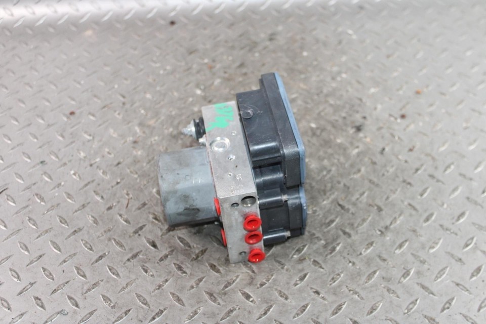 14-16 Corvette C7 ABS Anti Lock Brake System Pump Unit Module Unit ...
