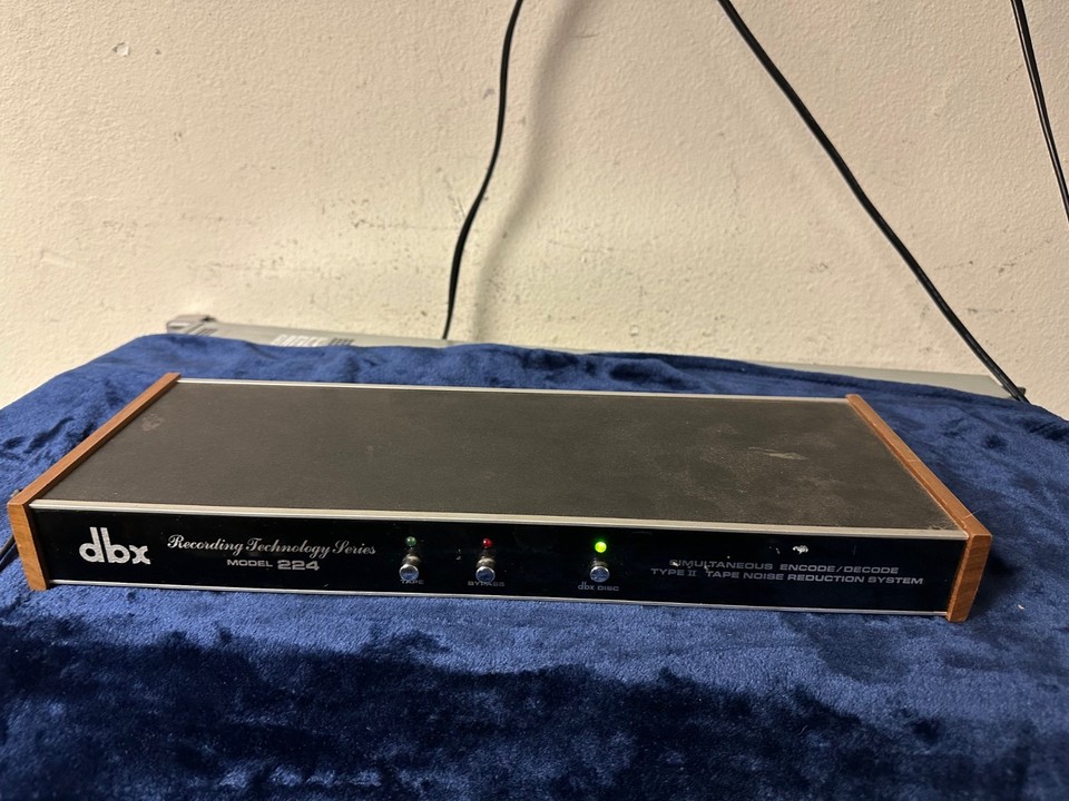 DBX Recording Technology Series 224 Model Type II Tape Noise Reduction ...