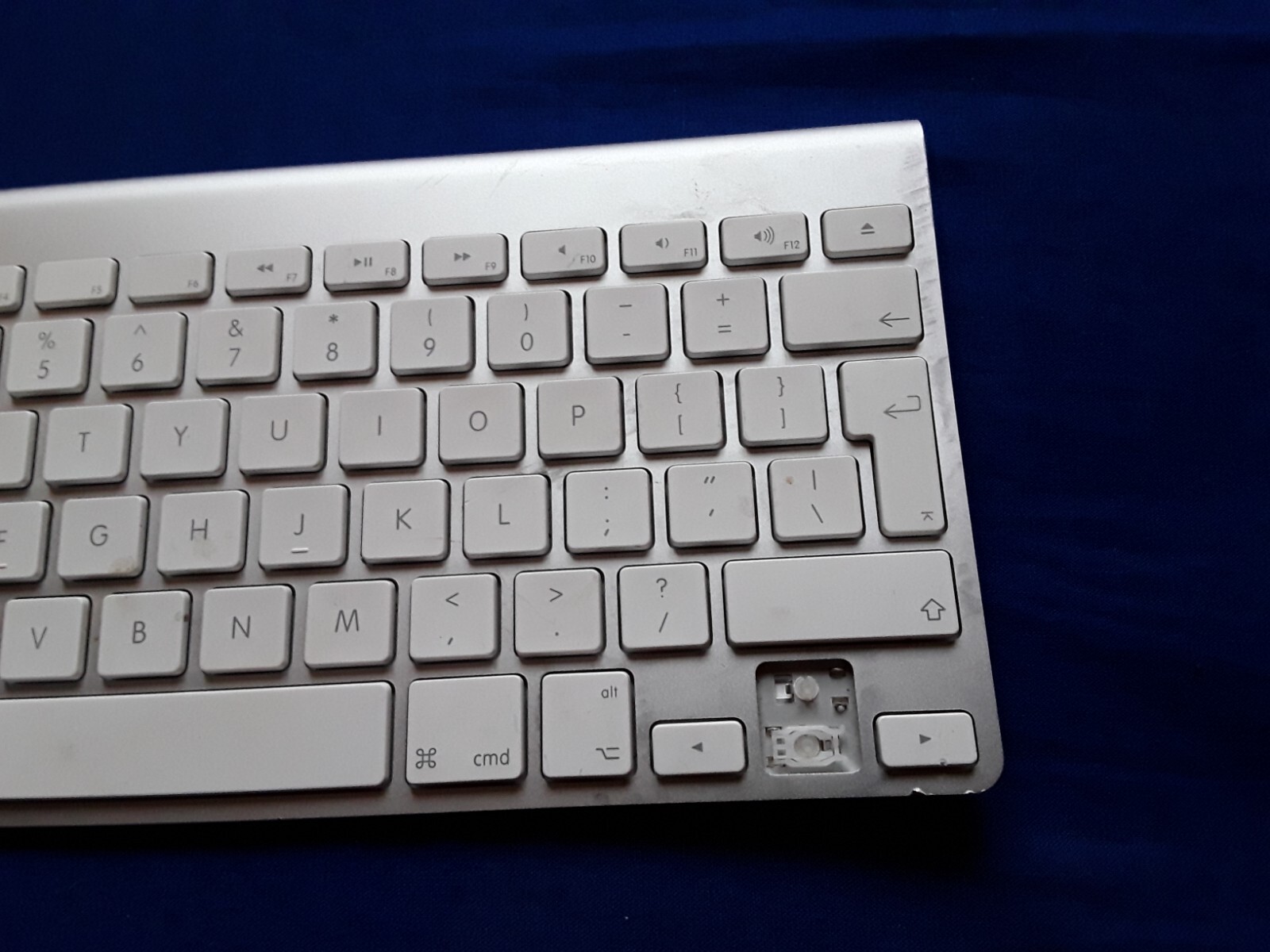 Genuine Original Apple Wireless Magic Keyboard 1 A1314, Used and ...
