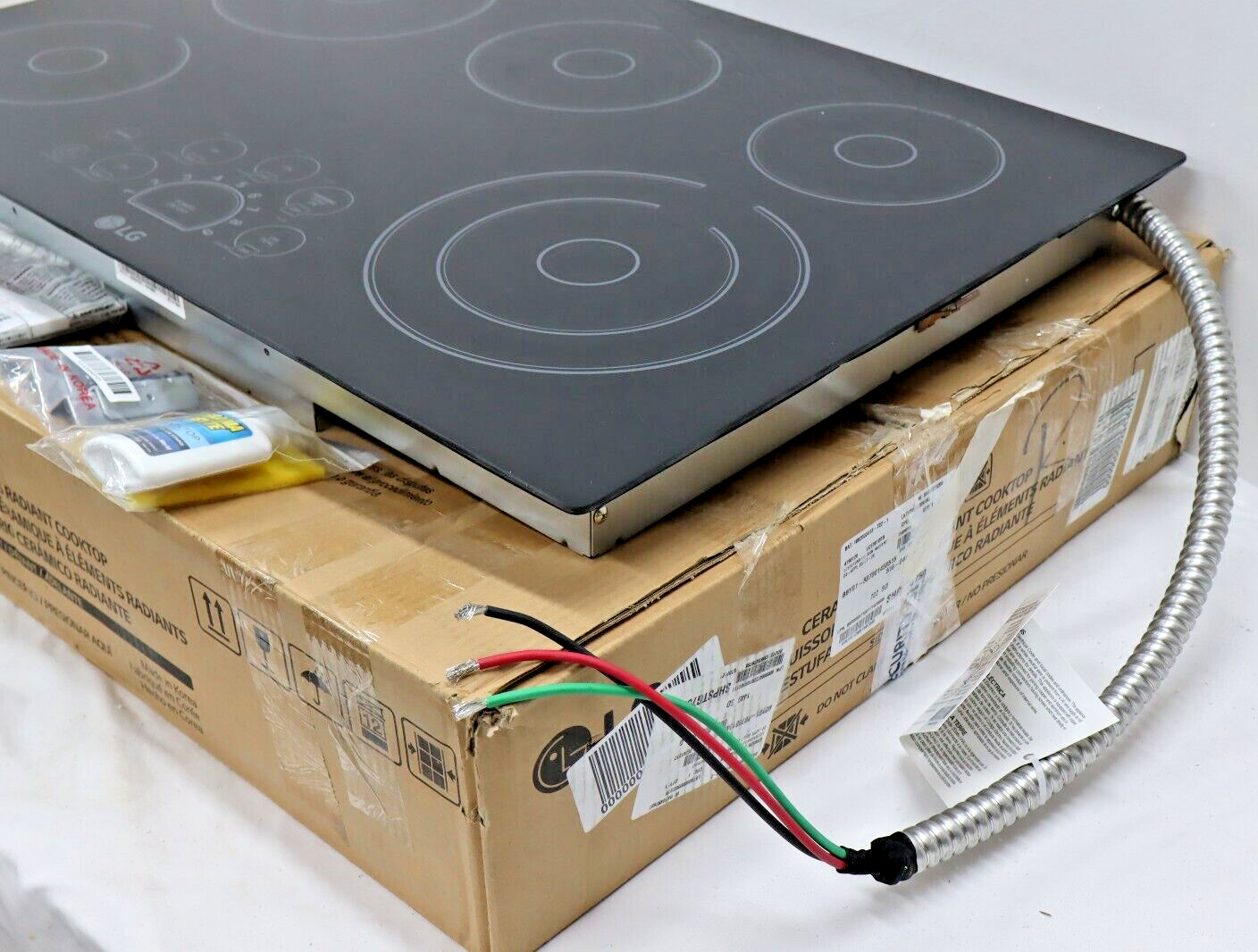 LG LCE3010SB 30" Built-In Electric Cooktop w/ 5 Elements - Black | eBay