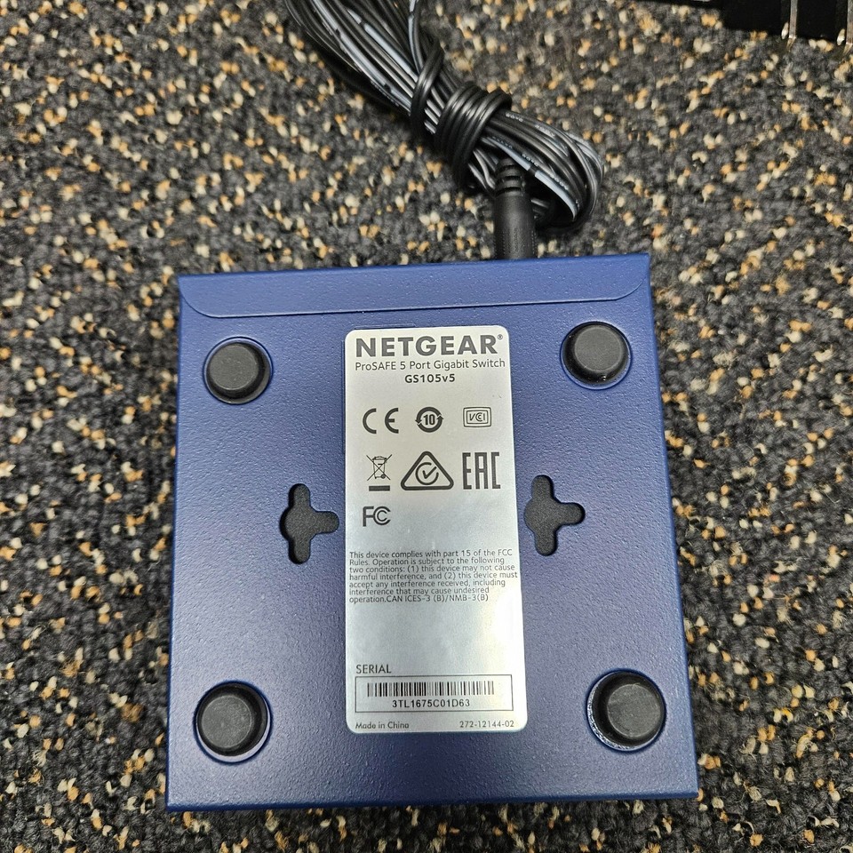 Netgear GS105 V5 Prosafe 5 Port Gigabit Switch WITH POWER ADAPTER Free ...