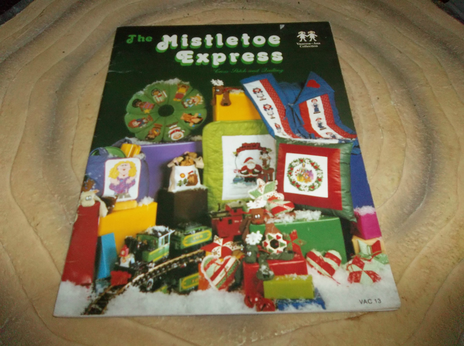 The Mistletoe Express Vanessa-ann Collection Cross Stitch And Quilting ...