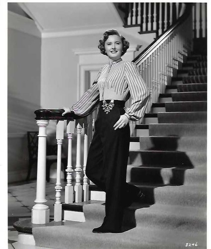 BARBARA STANWYCK, CLARA BOW, LOT 34 , 10 MOVIE STILLS, FROM DIFF STARS ...