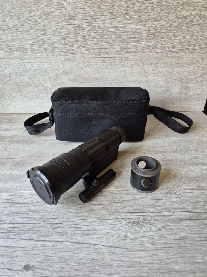 Night Vision Scope with Infra Red Light, seben everest. Cased. Stock No ...