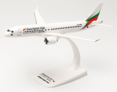 New! Herpa 613811 Bulgaria Air Airbus A220-300, reg. LZ-PRG - 1:200 ...