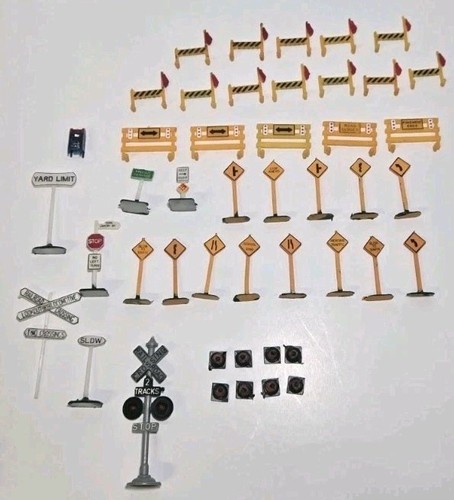 Lot of 46 Road Signs HO Scale Signs Model Train Track Railroad Railway ...