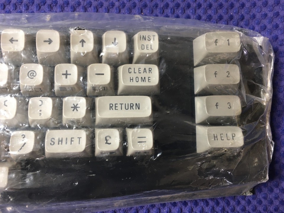 NEW Vintage Commodore C16 Keypad NOS 251798-01 1784 1027 All Gray Key ...