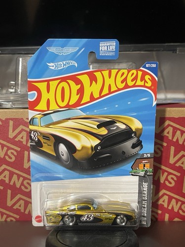 Hot Wheels 2025 Super Treasure Hunt Aston Martin - High-Speed STH - E ...
