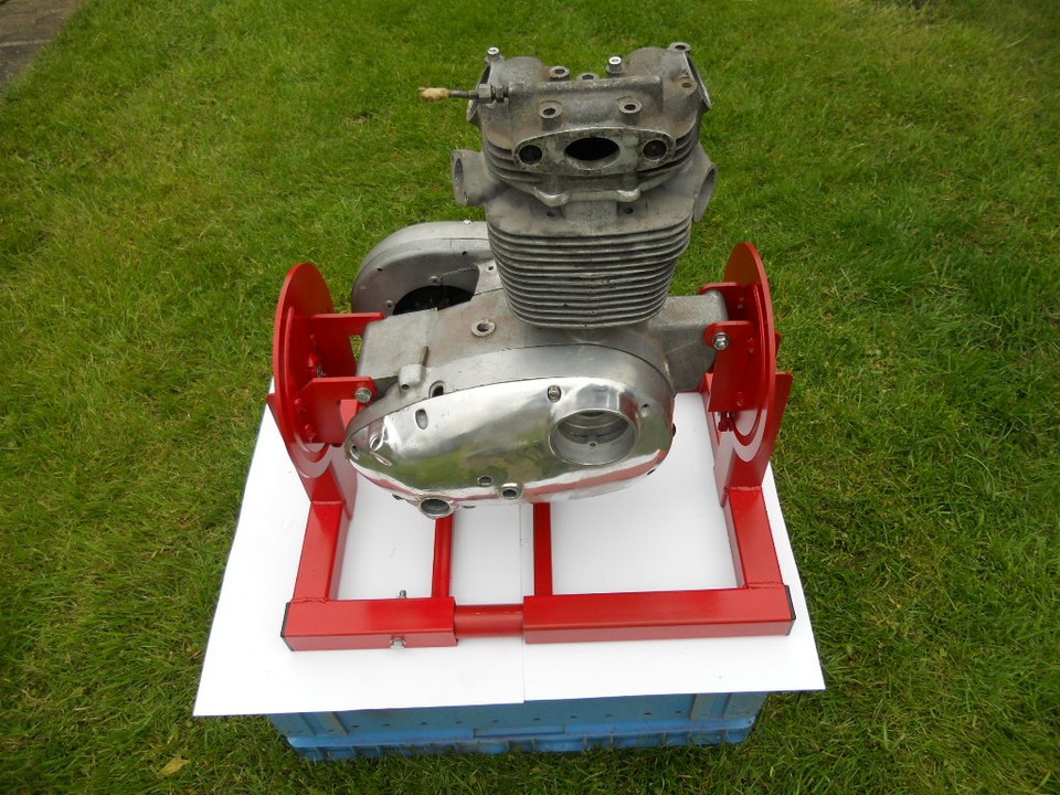 BSA B25,B50,TRIUMPH T25,CCM ENGINE STAND | eBay