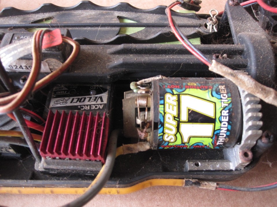 Thunder Tiger Sparrowhawk 1/10 Brushed Electric RC Car with Toyota ...