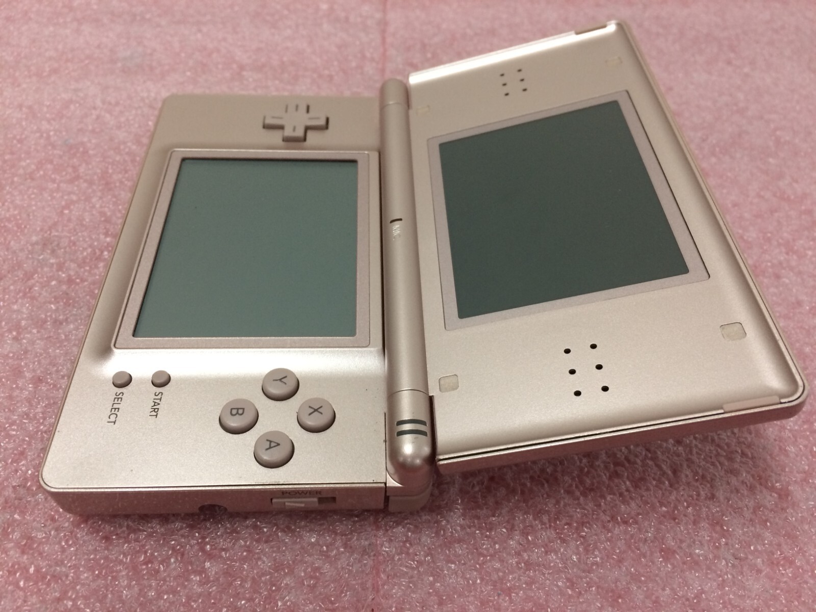 Nintendo DS Lite Metallic Rose Handheld USG-001 | O315