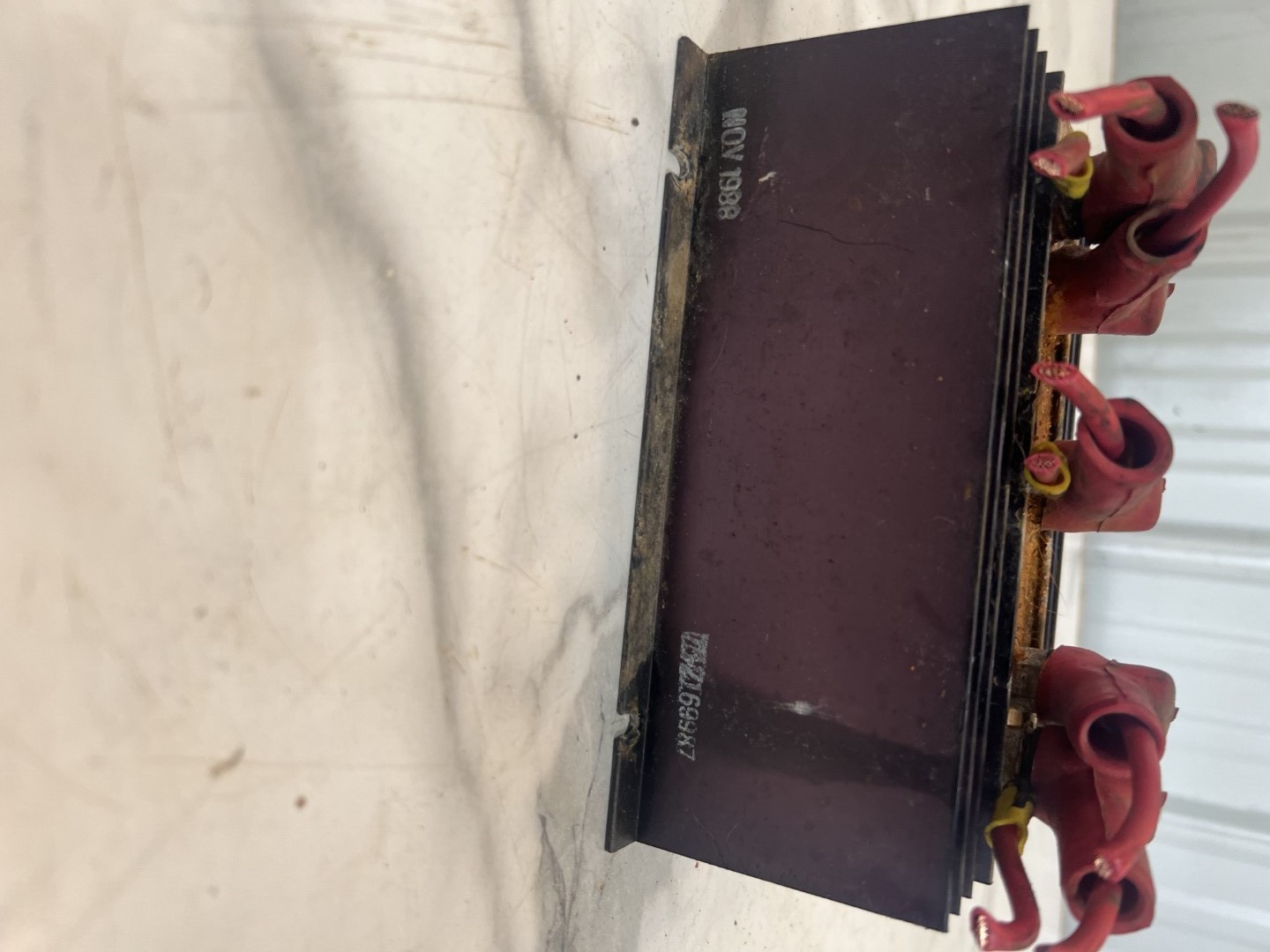 90 Regal Commodore 320 Boat Marine Guest battery isolator model 2403 | eBay