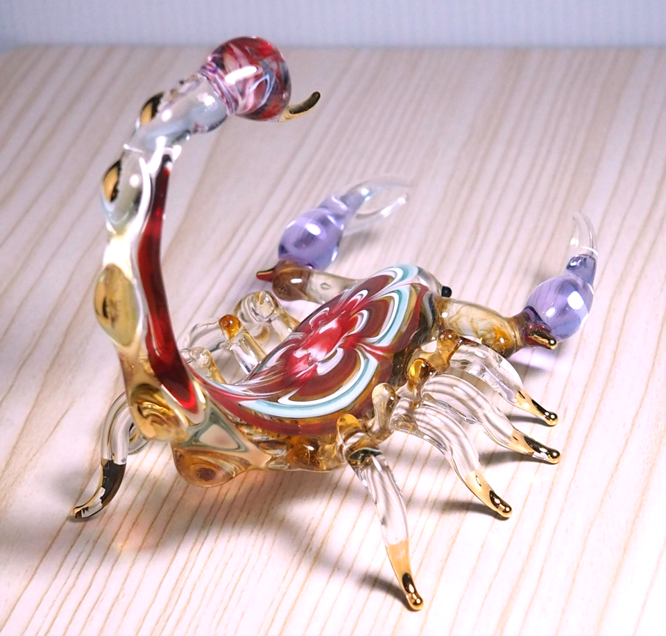 Maroon SCORPION hand blown art glass figure 4.25 inch gold trim Gift ...