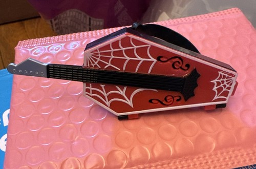 Monster High Operetta First Wave Guitar Case Purse | eBay