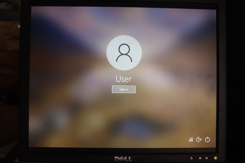 Dell 17" LCD 1280x1024 Monitor E176FPx REV A03 | eBay