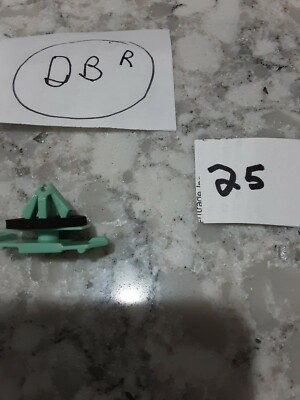 25 OEM Rocker Moulding Clips GM 25922739 Enclave Traverse Tahoe Acadia ...