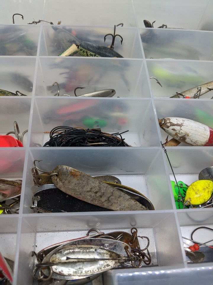 HUGE LOT Vintage Lures Crank Baits Flatfish Spoons Spinners Frog ...