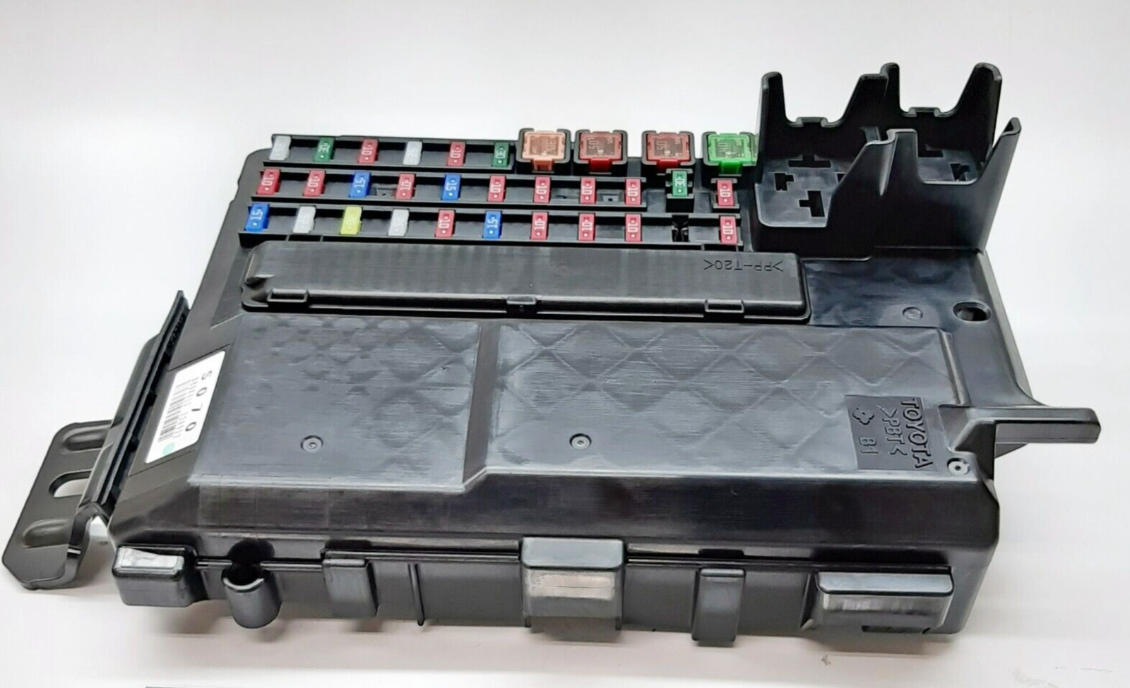 Lexus LS460 LS600h Fuse Relay Engine Room Junction Block 82720-50081 ...