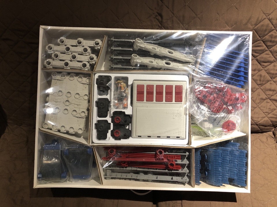 VTG 1996 BRAND NEW Robotix Robot Commander Life Size Motorized Kit New ...