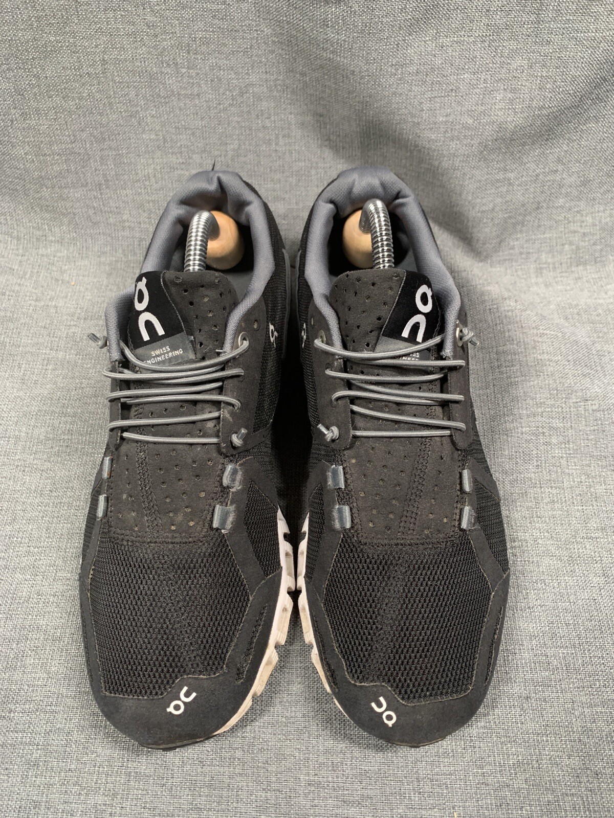On Cloud Swiss Engineering Running Shoe Women Size US… - Gem