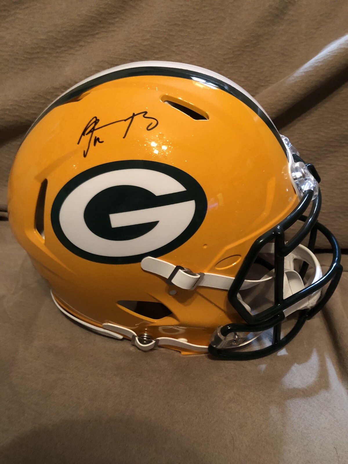 Aaron Rodgers | Autographed Football Memorabilia & NFL Merchandise