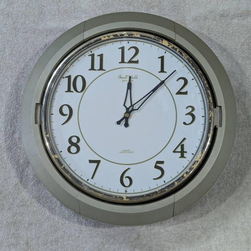 Rhythm Clock Mechanical Clock Small World Choir Damaged | eBay