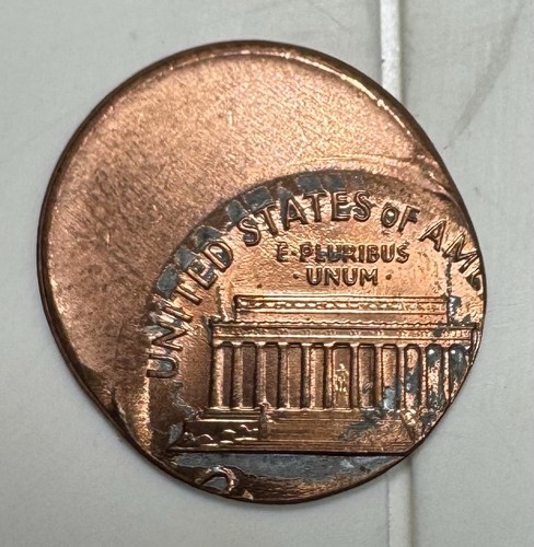 198x Lincoln Memorial Cent Off Center Error Coin - Uncirculated ...