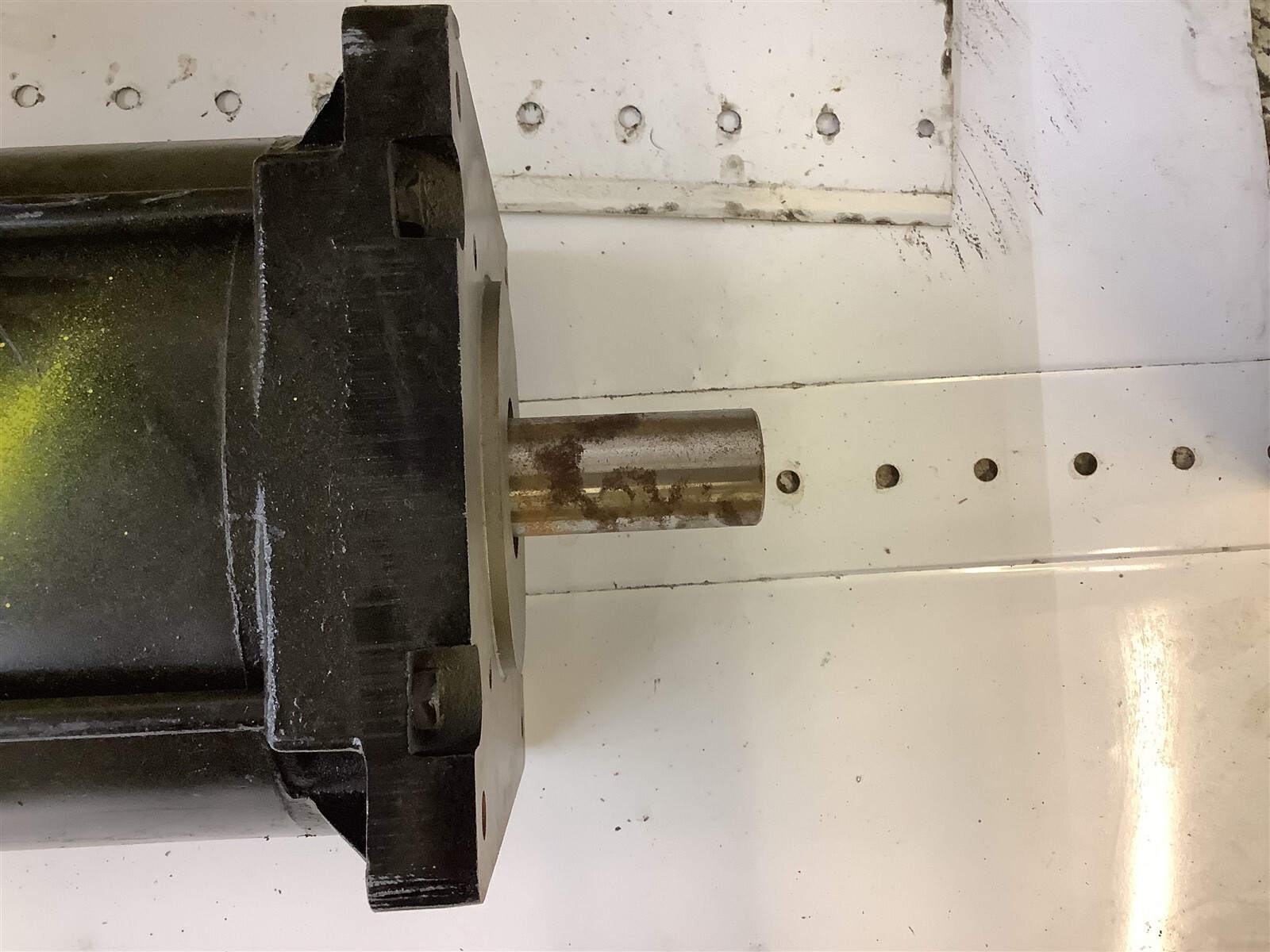 Allen Bradley 1326AB- C3E- 11 AC Servo Motor | eBay