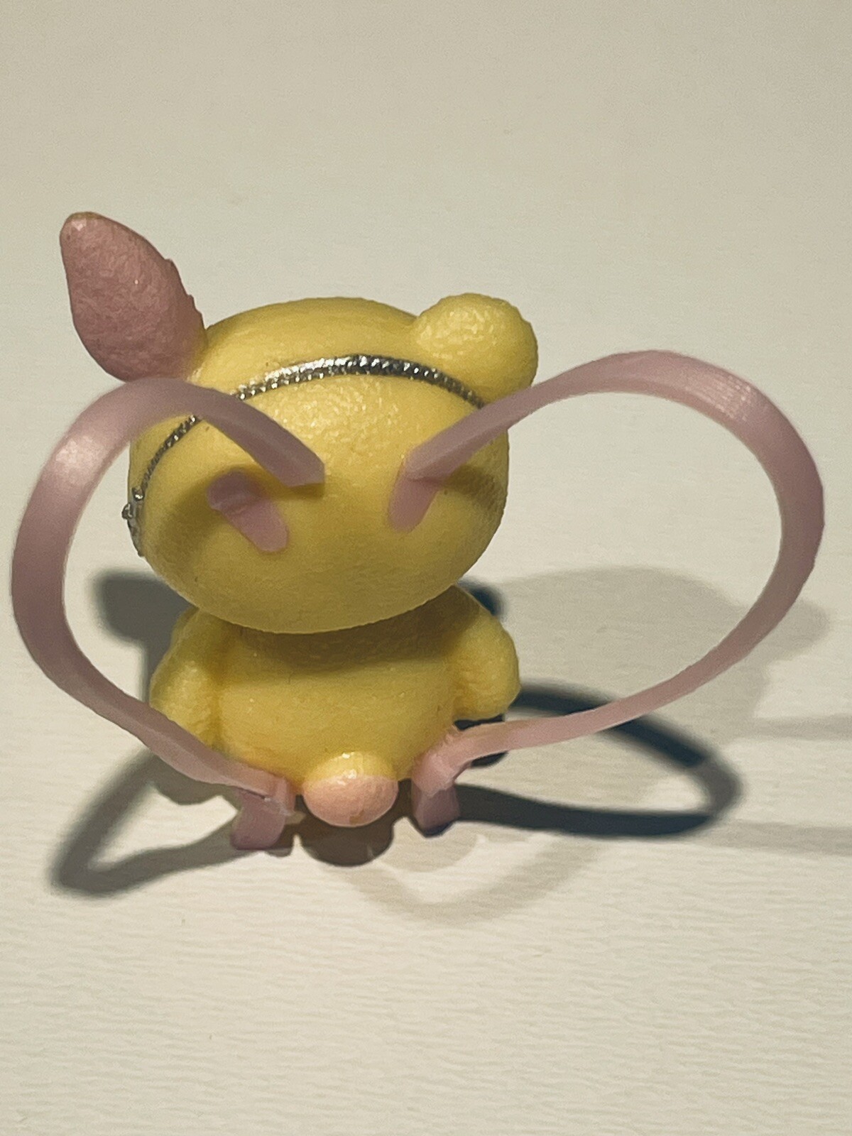 LOL Surprise OMG Candylicious Bon Bon Doll, Clothes, & Accessories ...