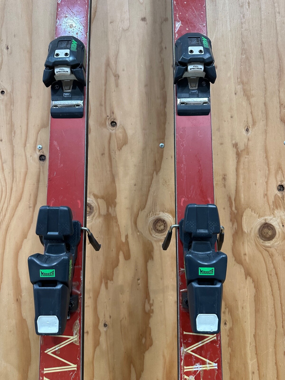 Vintage Olin Mark II V.C.E. Downhill Skis 195 cm Marker M28 Bindings ...